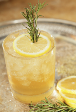 8 Signature Cocktails That Scream Summer - Love Inc. Mag