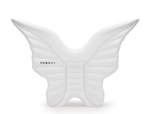 10 Instagram-Worthy Floats for Your Bach Party - Love Inc. Mag