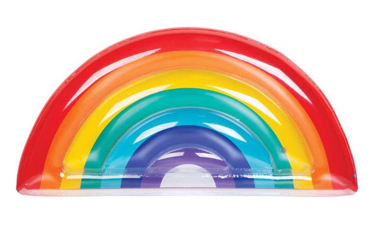 10 Instagram-Worthy Floats for Your Bach Party - Love Inc. Mag