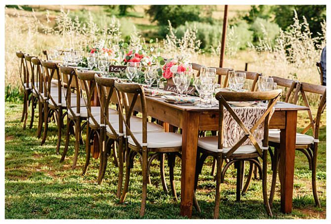 Chelsea and Nick's Rustic Chic Backyard Barbecue Wedding - Love Inc ...