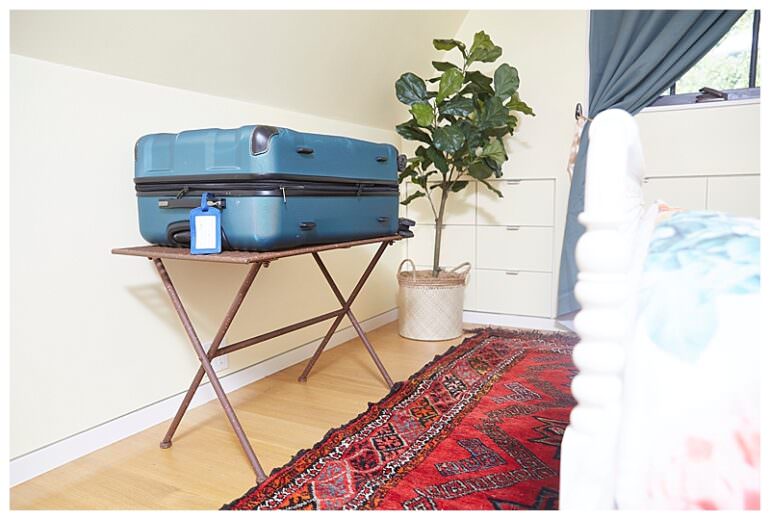 6 Tips for Creating a Thoughtful Guest Room Your Visitors Will Love ...