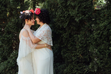 Doreen and Dani Tropical '70s-Themed Wedding in Brooklyn - Love Inc. Mag