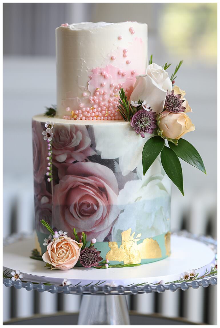 Dreamy Botanical Wedding Inspiration - Love Inc. Mag