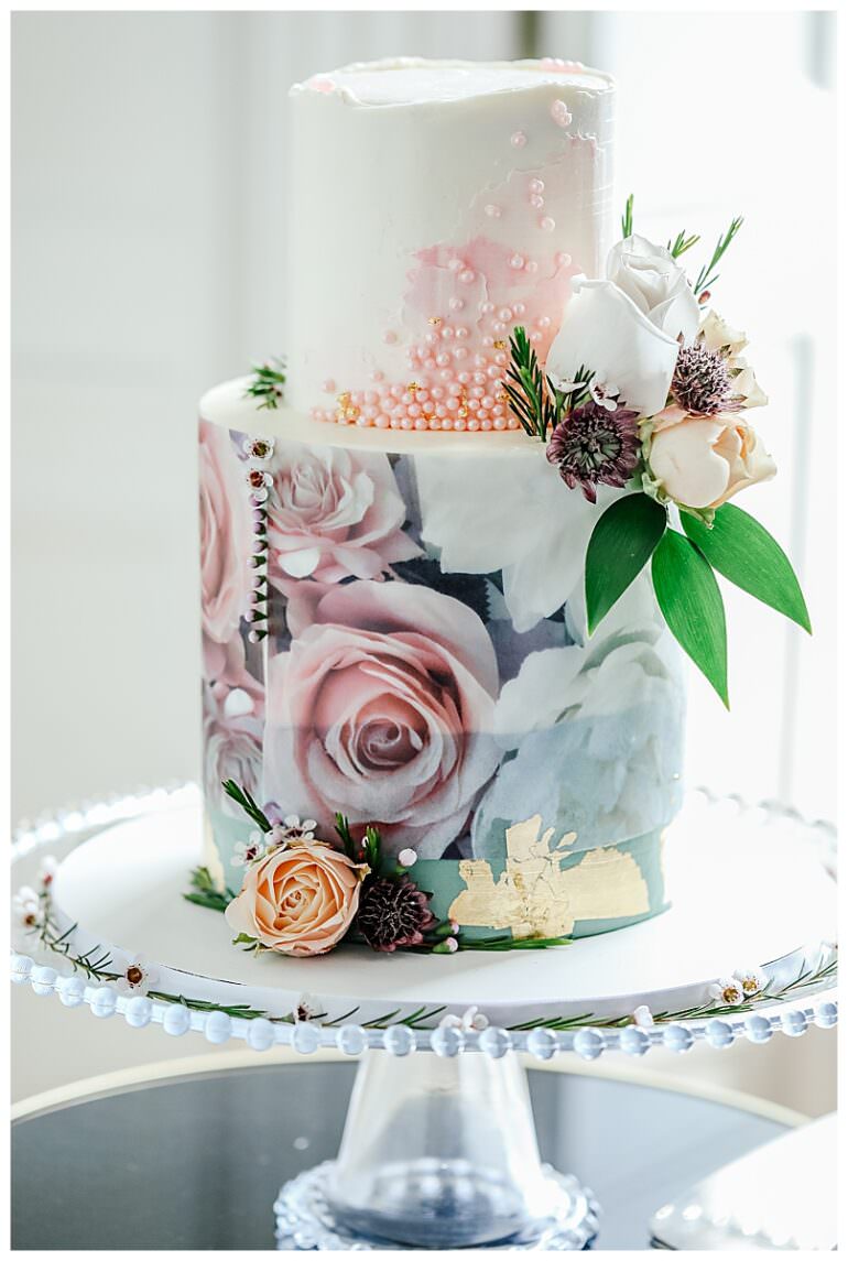 Dreamy Botanical Wedding Inspiration - Love Inc. Mag