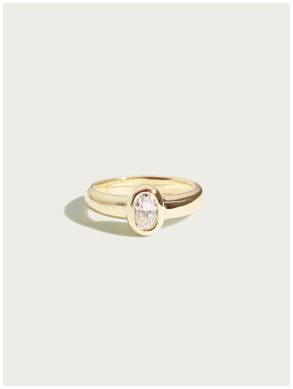 This Engagement Ring Company’s Entire Collection Is Unisex - Love Inc. Mag