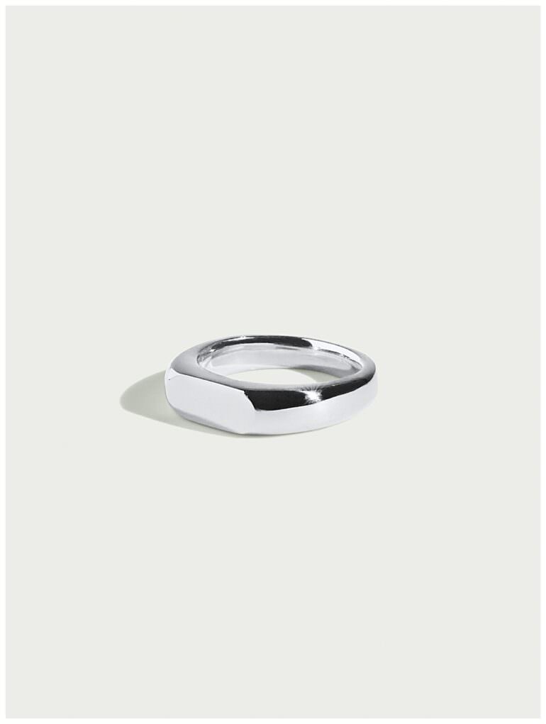 This Engagement Ring Company’s Entire Collection Is Unisex - Love Inc. Mag