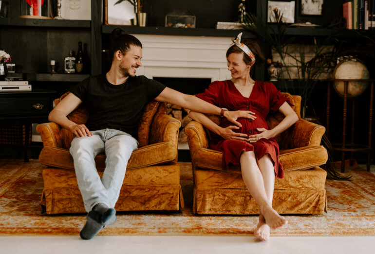 A Wedding Planner’s Glam Expecting Session – Love Inc. Mag