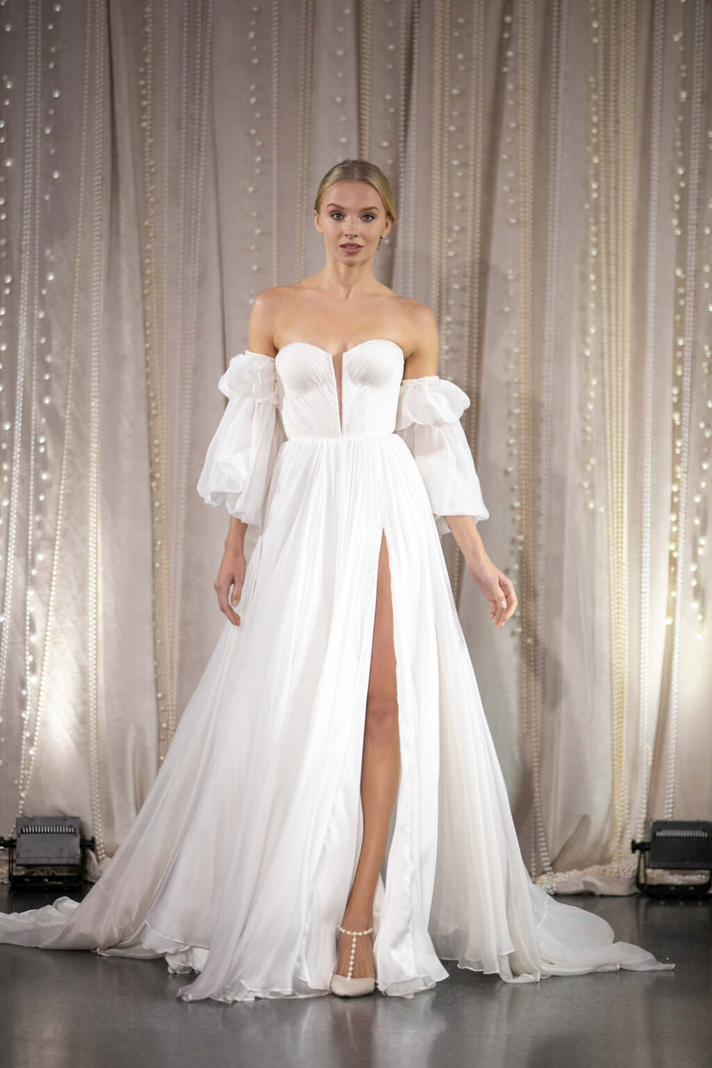 7 Fall 2020 Bridal Fashion Trends Hot Off the Runways - Love Inc. Mag