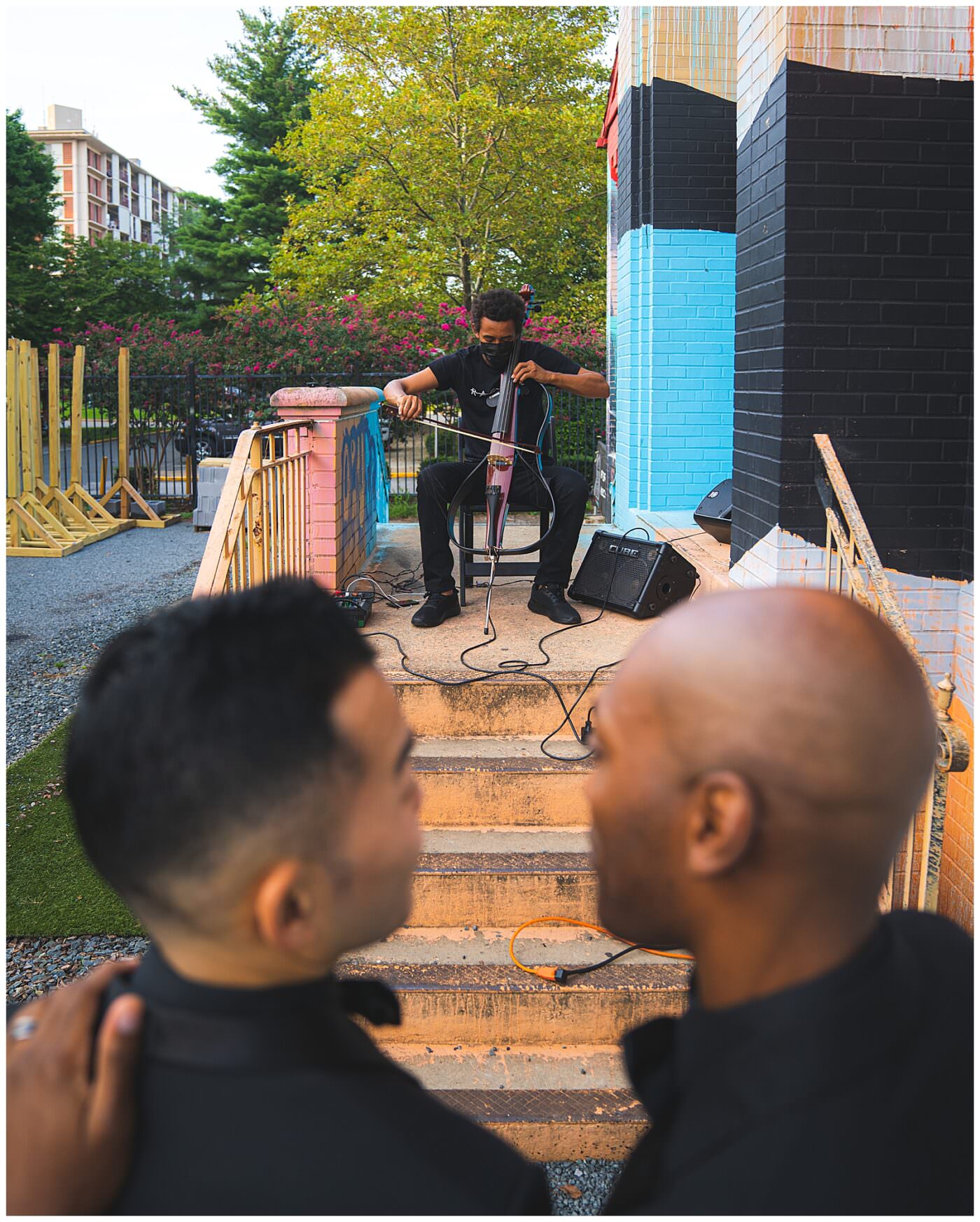 This COVID Wedding Had a Drag Queen, Zoom Dance Party and Nods to Black ...