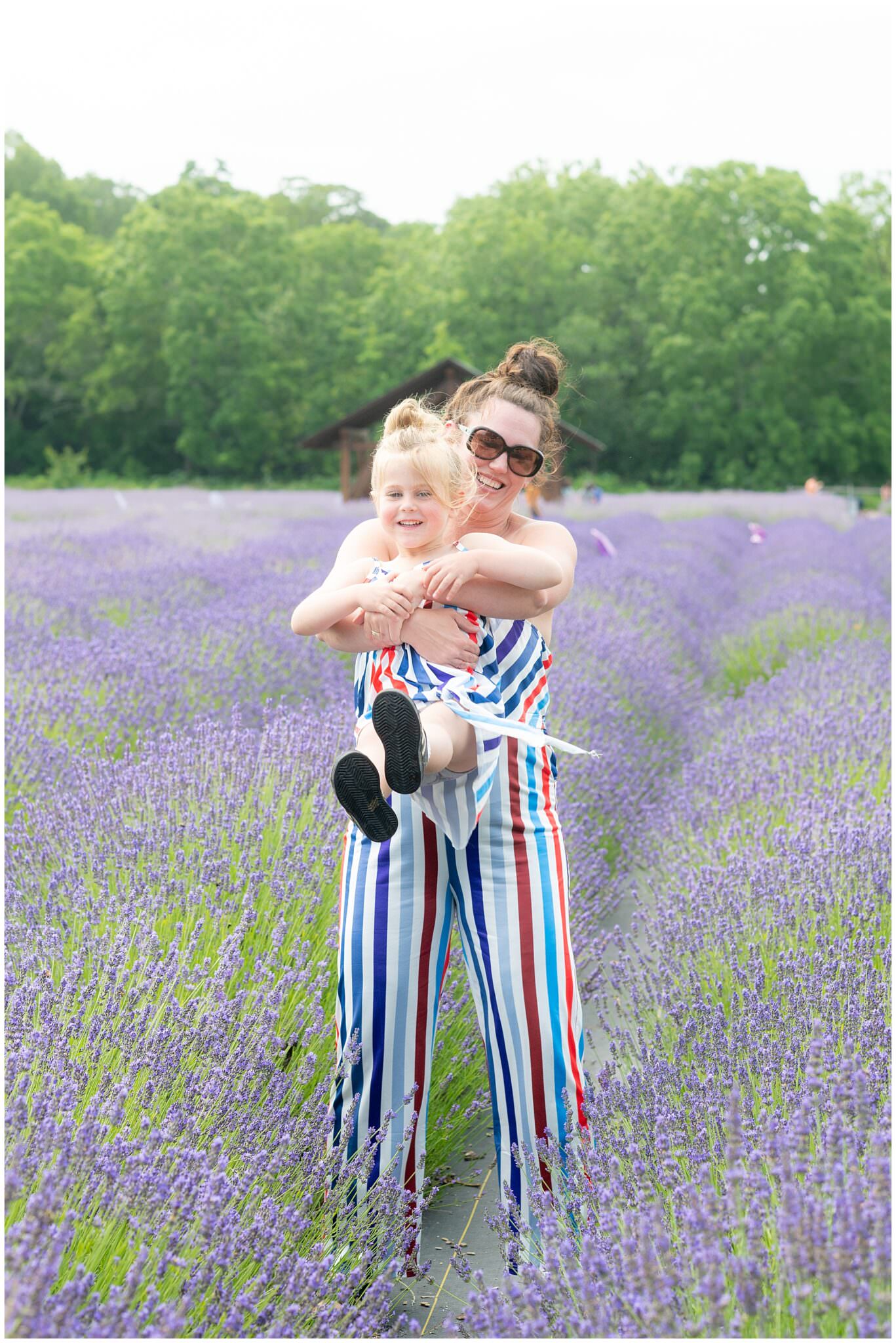 Lavender Farm Family Session - Love Inc. Mag