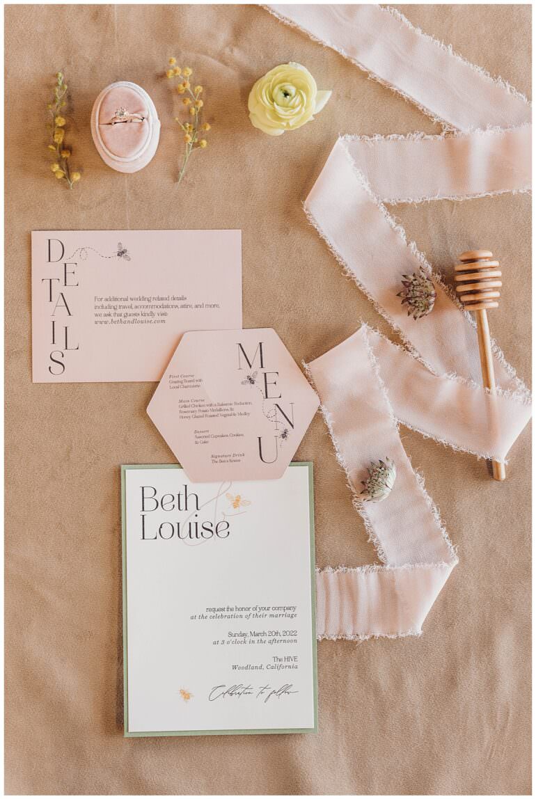 This Honeybee-Inspired Wedding Shoot Is Buzzing With Ideas - Love Inc. Mag