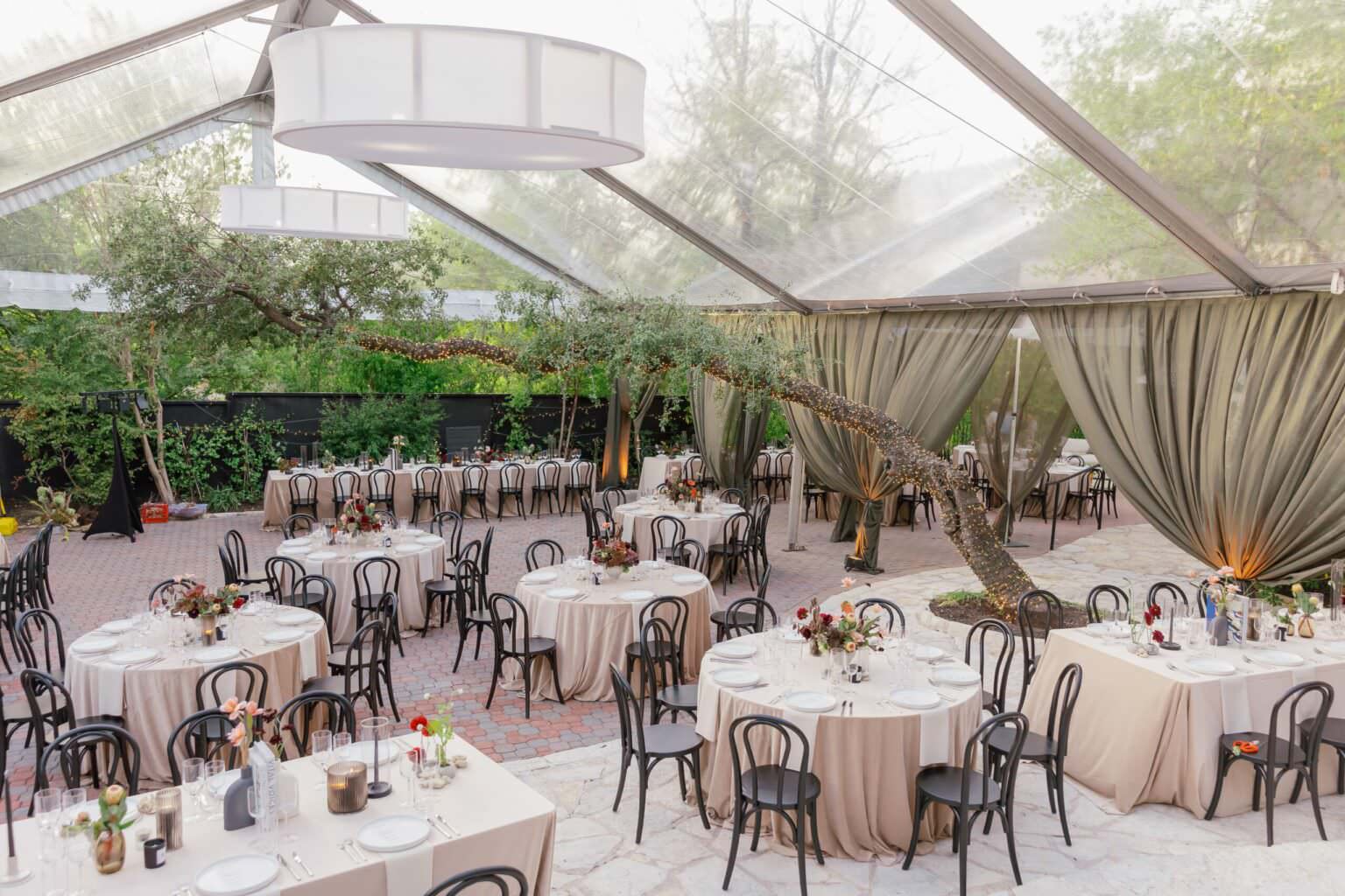 Practicing Body Inclusivity at Your Wedding - Love Inc. Mag