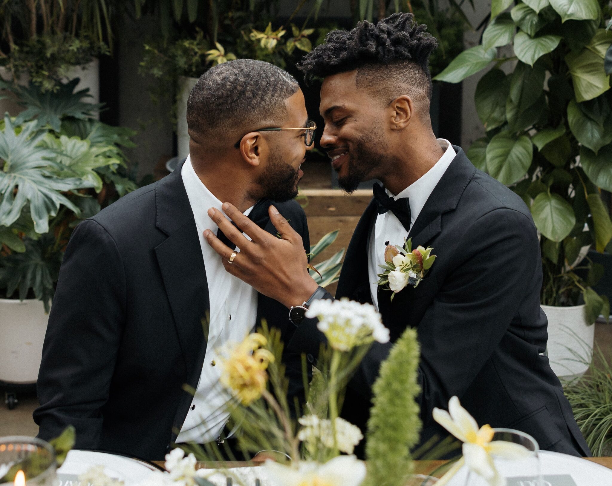 Modern Wedding Inspiration with French Vibes in Hollywood - Love Inc. Mag